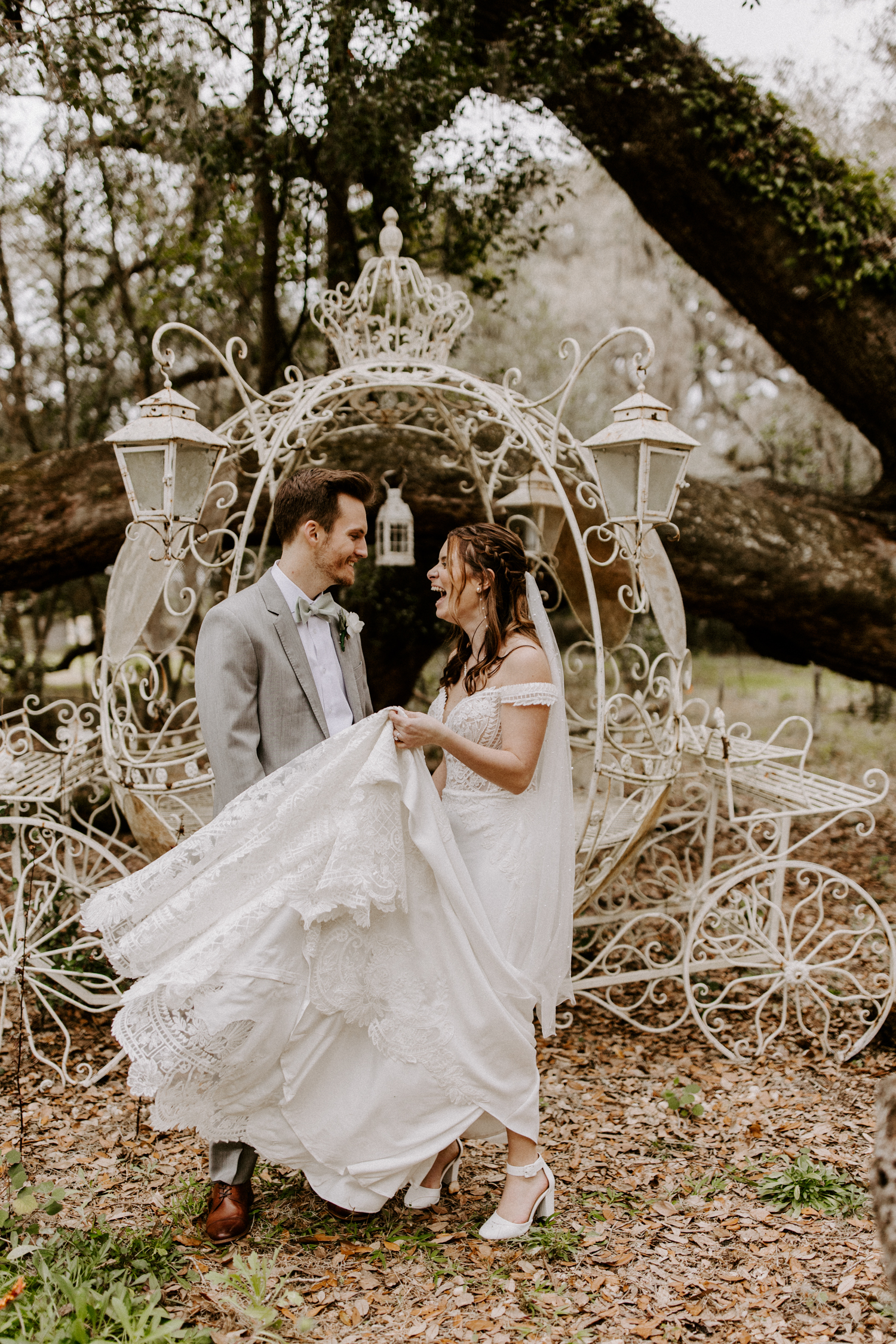Getting Married at the Mill Pond Estate Wedding Venue - Walsh Collective